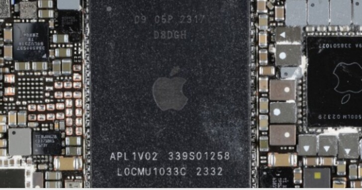 拆解发现iPhone 15 Pro和15 Pro Max配备美光“D1β”LPDDR5 DRAM芯片，跳过EUVL制程 - 掘金咖