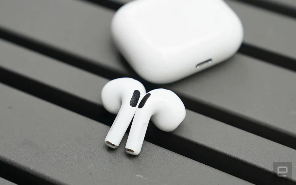 AirPods 4入门新款大量备货二千万台，预计秋季亮相（新功能、推出日期） - 掘金咖